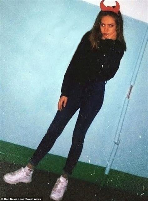 Russian 14 Yo Chio Bu Killed By Gay Phone Which Fell Into Her Bathtub While Charging Gpgt