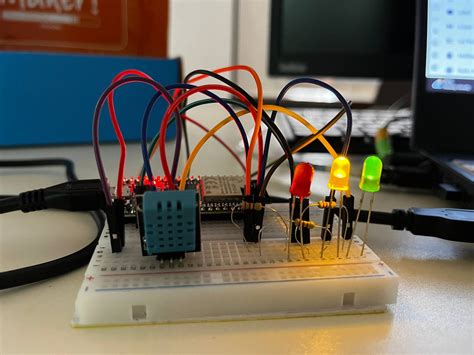 Kawal LED Dan Sensor Melalui Bluetooth Dengan ESP32S BDxTronix