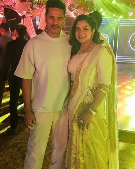 వరలక్ష్మి శరత్ కుమార్ ప్రీ వెడ్డింగ్ సెలబ్రేషన్ ఫొటోలు Varalakshmi Sarathkumar Pre Wedding