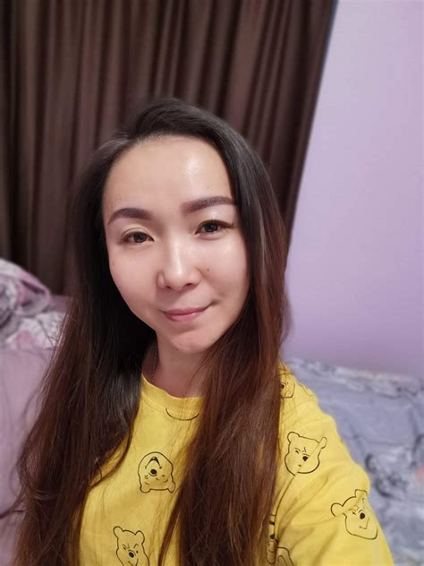 Friends Mom Scrolller