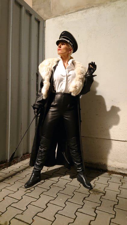 Domina Patricia Tumbex