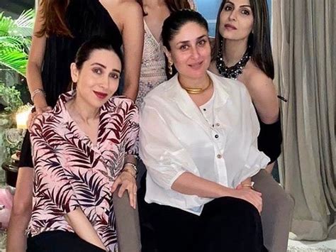 Kareena Kapoor Khan And Karisma Kapoor In Chic Outfits At Riddhima