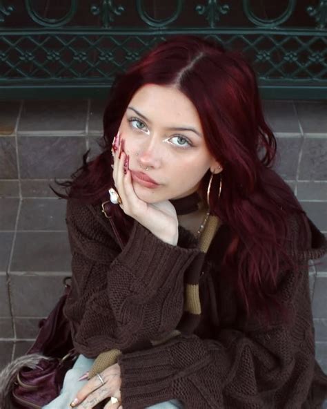 Red Hair Blue And Green Red Hair With Blue Green Eyes Hair Pale Skin