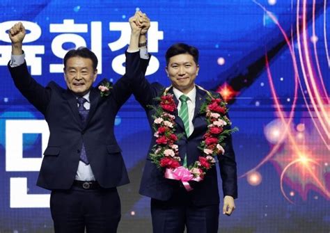 ‘왕하오 꺾듯 열세였던 유승민 이기흥 회장 어떻게 넘었나 대한체육회장 선거