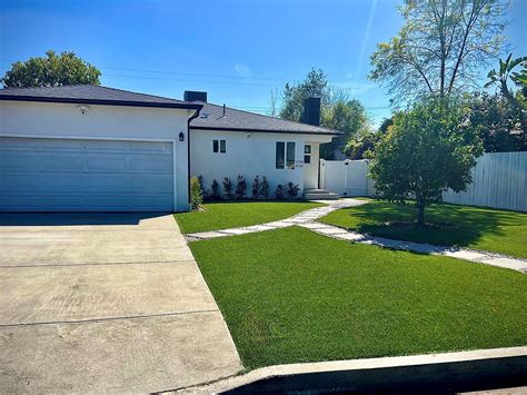 12544 Emelita St Valley Village Ca 91607 Zillow