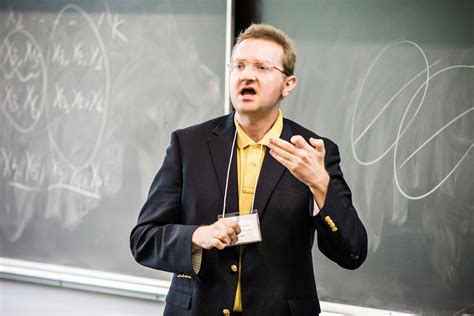 High Dimensional Data Analysis High Dimensional Data Analysis