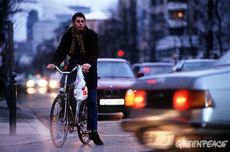 Big Issue Columns On The Edge Hubpages