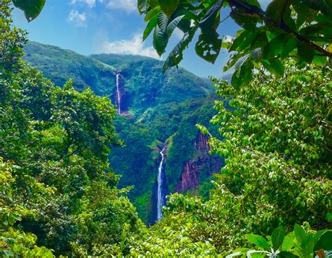 The 26 Absolute Best Tropical Waterfalls In The Caribbean