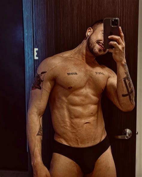 Sebastian On Twitter Paja Y Siesta Https T Co Cnfvtvjxzu Twitter