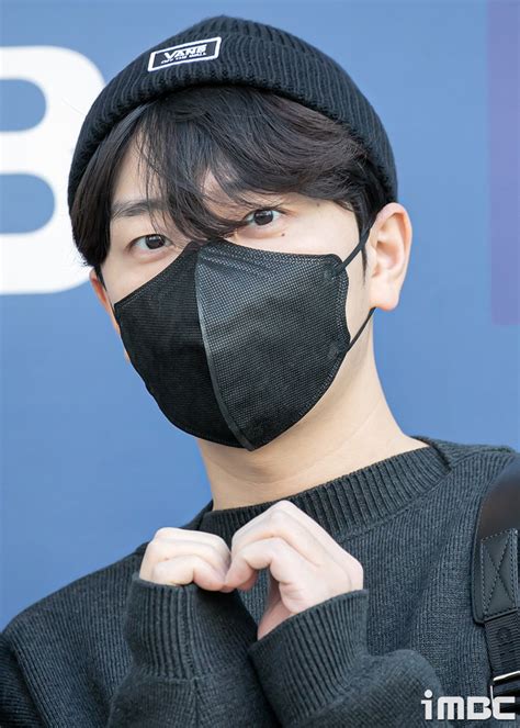 김연아♥고우림 오늘 입대 멋지고 늠름하게 돌아올 것