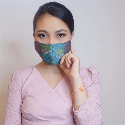 ຮ້ານ ຕິຕີ່ອອນລາຍ ຂາຍເຄື່ອງຖືກ Vientiane