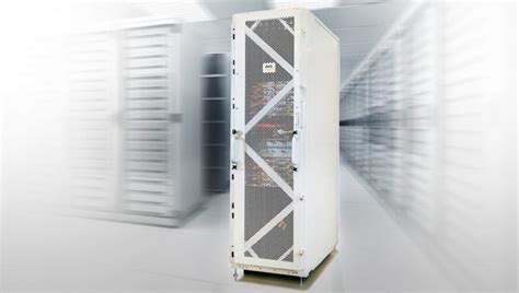 Hadir Di Indonesia Aws Outpost Padukan Keunggulan Cloud Dan Data Center On Premise Gizmologiid