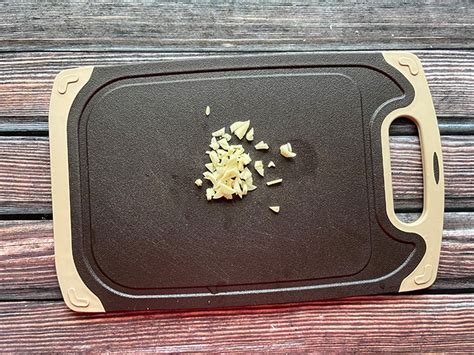 Паста з томатним соусом та базиліком рецепт з фото покроково