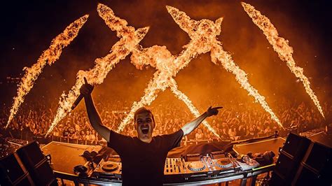 Martin Garrix Djing