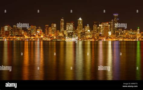 Night View Of Seattle Skyline A Panoramic Night View Of Seattle