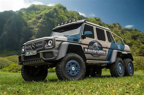 79 Jurassic World Vehicles