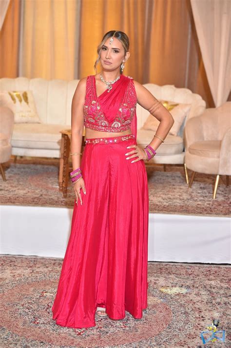 דולי אירועים ‎דולי אירועים‎ Added 7 New Photos To The Facebook