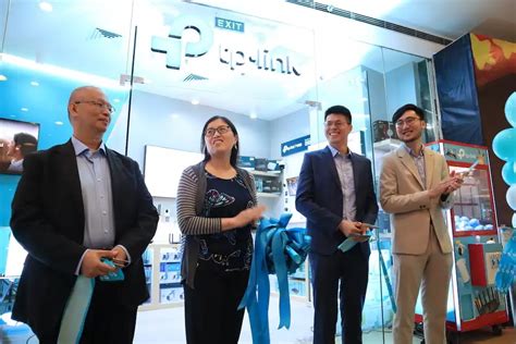 TP Link Unveils Its First Store In The Philippines