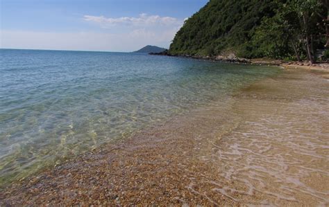 무료 이미지 바닷가 경치 바다 연안 집 밖의 모래 대양 빛 하늘 육지 여름 휴가 여행 낭떠러지 환경