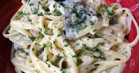 Hearty Fettuccine With Mushroom Sauce Wsmbmp