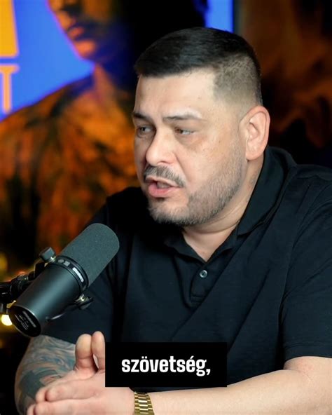Ábrahám Róbert Hivatalos