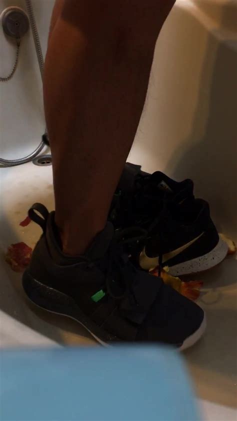 mess up my friend s hot sneakers