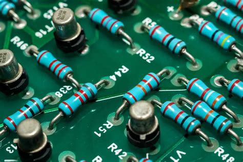 Through Hole Pcb Assembly A Complete Guide For Beginners Globalwellpcba