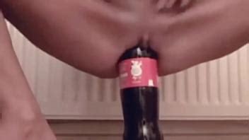 Dengan Botol Coca Cola Xvideos Com