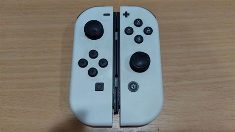 兩片免運費ns Switch Joy Con Oled版主機 白色 左右手控制器 雙手把無腕帶 直購價1000 露天市集 全台