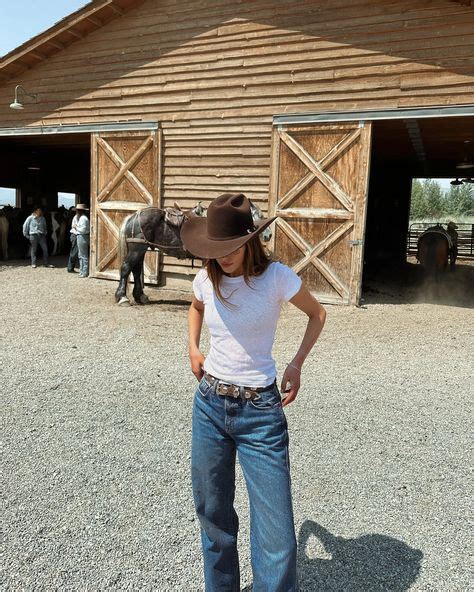 Farm Girl Outfits