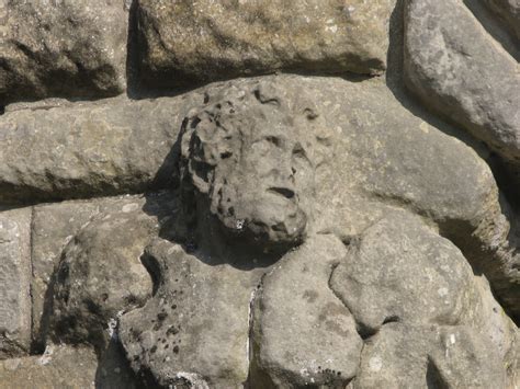 À Propos De Lutilisation Du Grès Au Château De Fontainebleau La