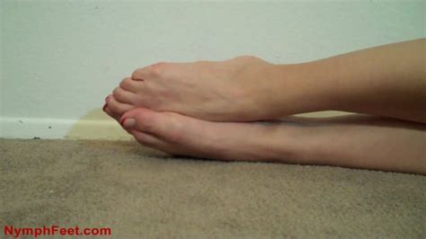 The Amberlily Show Toe Pointing Game In Red Tips Porno Videos Hub