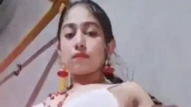 Married Bangladeshi Beauty Stripping Saree Fully Nude Indian Sex Video