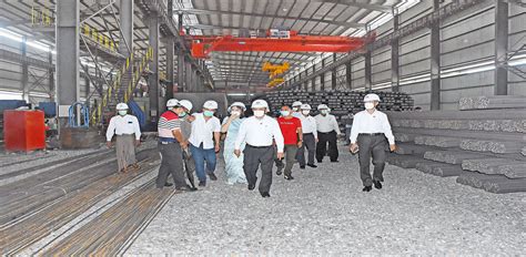 မြန်မာ မန္တလေး ဖူရှင်းသံမဏိစက်ရုံ စက်စွမ်းအားပြည့်လည်ပတ်ပါက တစ်ရက်လျှင် တန်ချိန် ၁၀၀၀ အထိ ထုတ