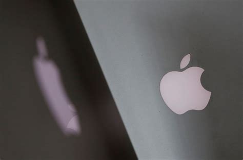 Safari Bugs Couldve Let Hackers Take Over Your Apple Devices The