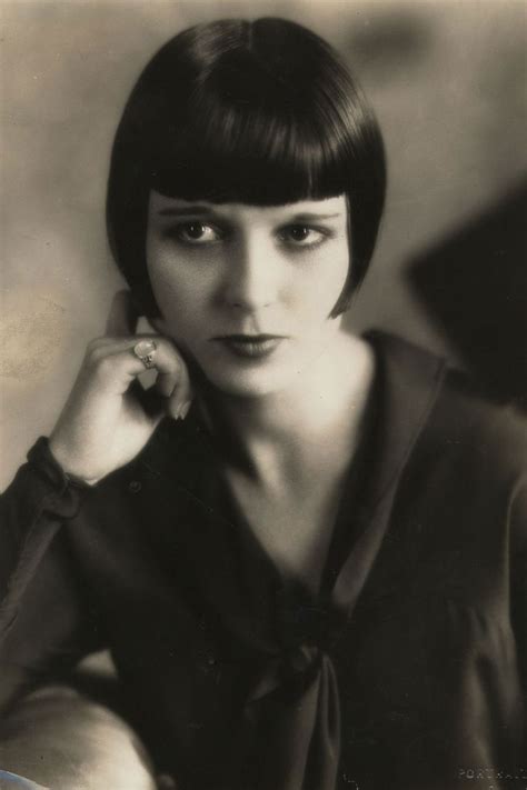 Hipster Girl Hairstyles Bangs