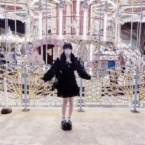 Jiraikei Ryousangata Fashion Jfashion Harajuku Menhera ロールモデル 女の子 ポーズ 女の子