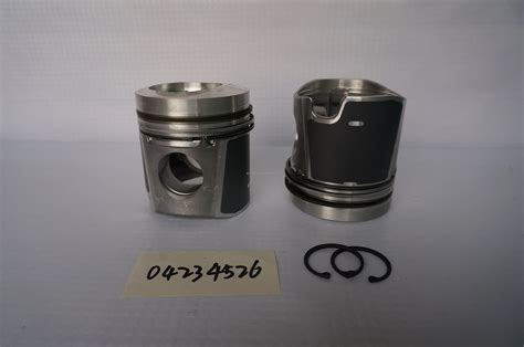 Diesel Engine Spare Parts Bf6l914c Piston And Ring And Pin 0423 4526