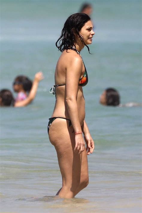Morena Baccarin Lacelebsco