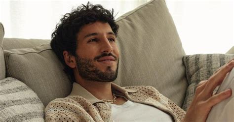 Sebastián Yatra Ya Tiene Listo Su Debut En El Cine Compartirá Pantalla Con Emma Roberts Infobae