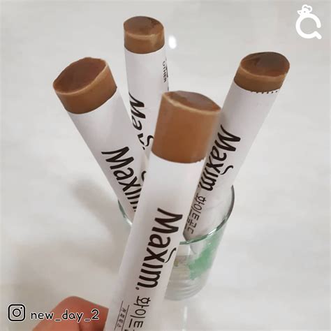 특별한 맛집 요즘 핫한 맥심사냥 만드는 방법 1 평소같이 종이컵에 커피를 타준다 Facebook