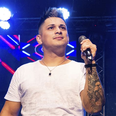 Entonces Que Somos Youtube Music