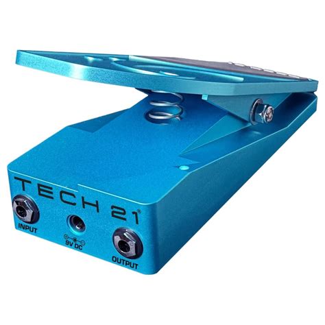 Tech 21 Killer Blue Wail Bass Wah Pedal The Guitar