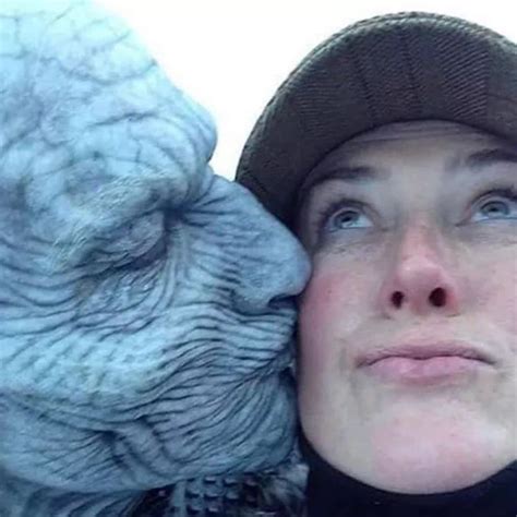 სამეფო კარის თამაშები კომიკურ ასპექტში