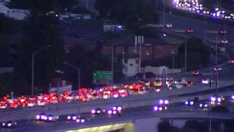 Crash Causes Traffic Chaos On Kwinana Freeway The West Australian