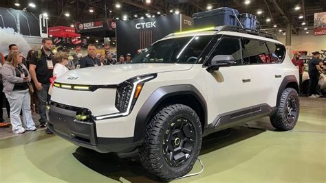Kia Ev9 Advntr Concept Preview Evs Potential Off Road Upgrades Motorbuzz