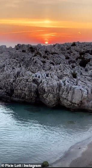 Pixie Lott Gets A Kiss From Shirtless Fiancé Oliver Cheshire Daily Mail Online