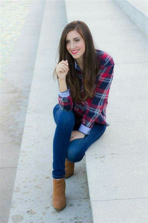 Blusa A Cuadros Pantalón De Mezclilla Botas Cafés Ropa Ropa