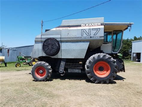 1983 Gleaner N7 Rotor Combine BigIron Auctions