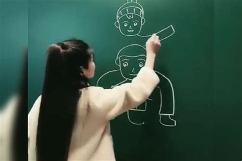 姑娘画出来的“父爱如山”！年少不知父母恩，读懂已是泪千行！